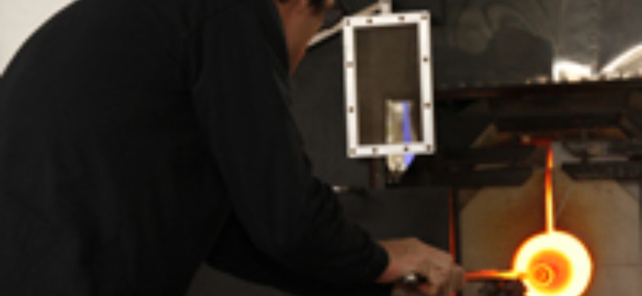 Chihuly Garden and Glass | Community Hot Shop